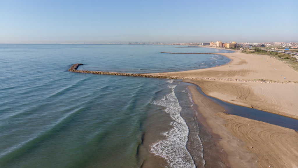 Let’s hit the beach! The 15 Best Beaches in Valencia, Spain