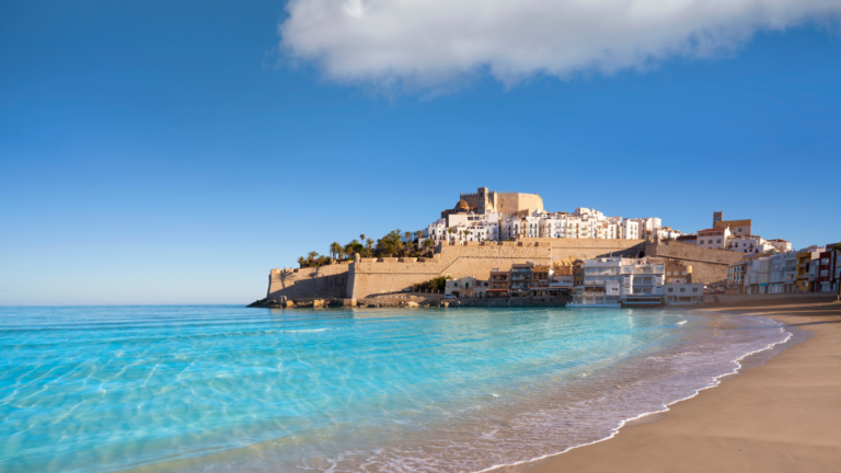 Let’s hit the beach! The 15 Best Beaches in Valencia, Spain